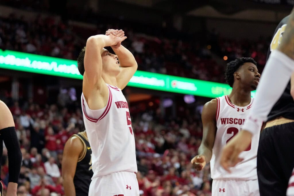 Braden Smith sets Big Ten’s career assists record as No. 5 Purdue ...